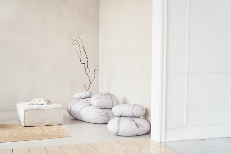 Agreeable Gray Coordinating Colors for Your Interior Space