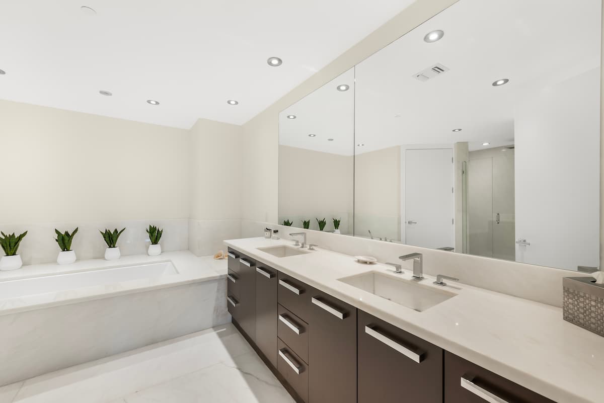 Agreeable Gray Coordinating Colors for Your Interior Space