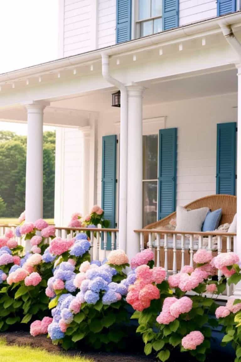 40 Farmhouse Porch Columns To Achieve a Rustic Entryway!