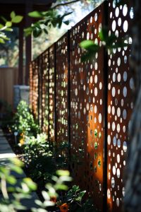 40 Privacy Fence Ideas: Stylish Solutions for a Backyard Retreat