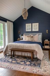40 Dark Shiplap Walls To Elevate Your Home Interiors