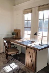 45 Farmhouse Office Ideas To Create a Cozy Workspace