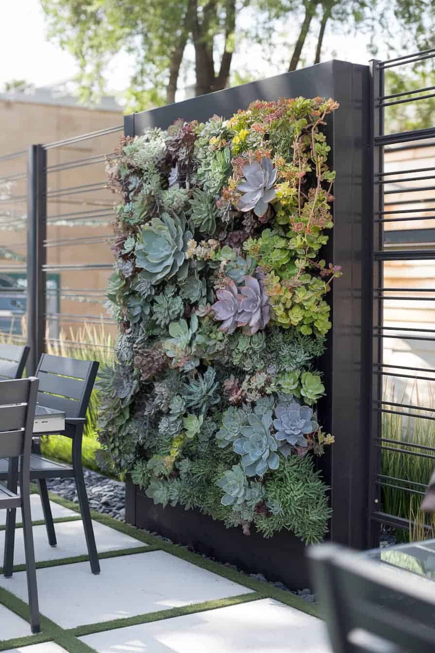 30 Creative Privacy Landscaping Ideas To Elevate Your Backyard