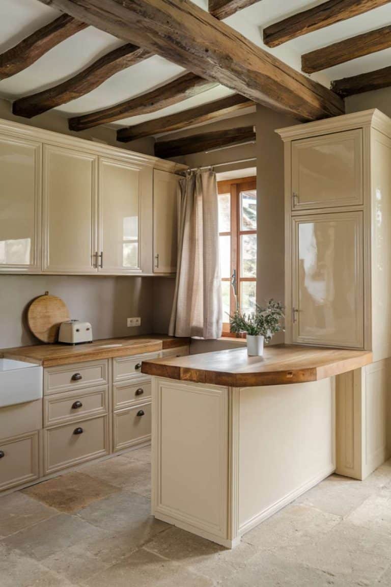 30 European Farmhouse Kitchen Ideas Perfect for Your Cooking Space