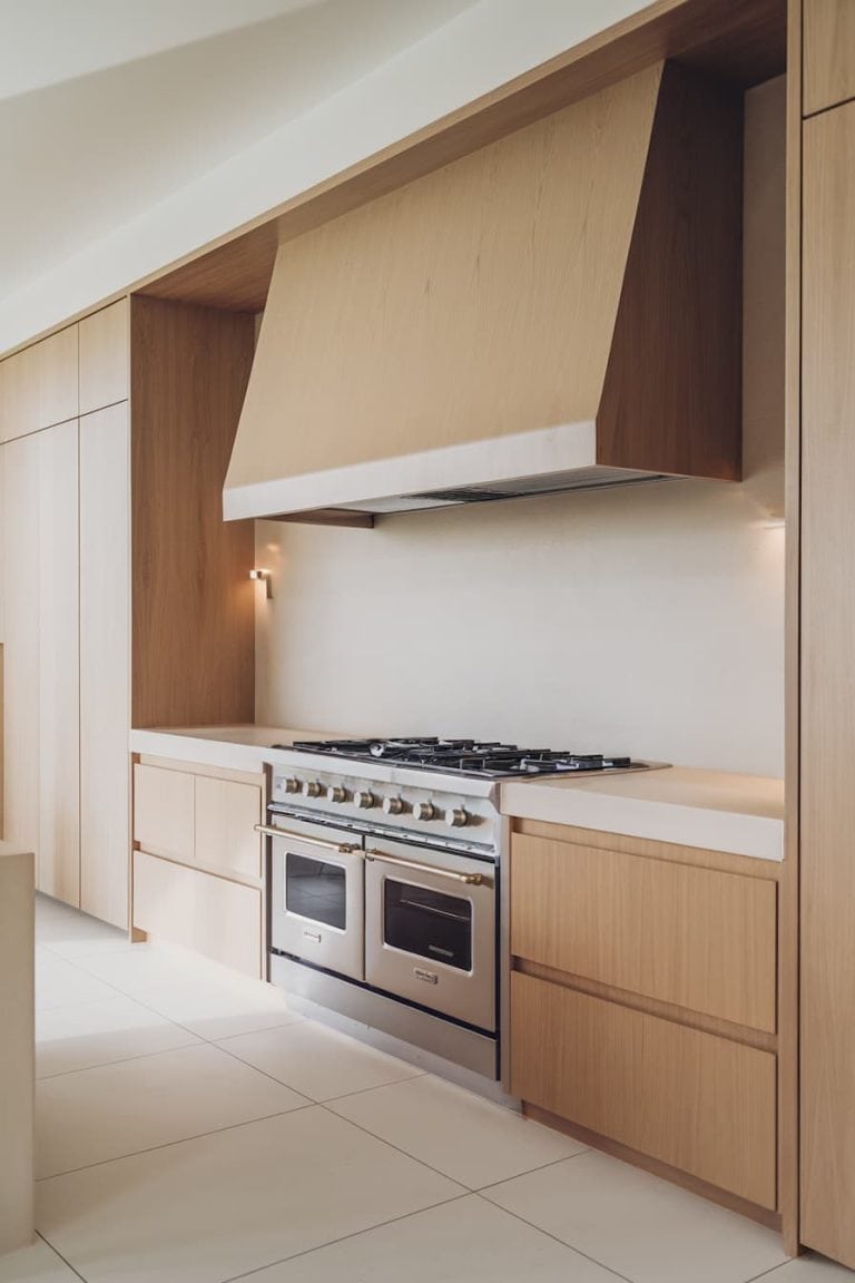 40 Kitchen Hood Vent Ideas to Inspire Your Kitchen Remodel