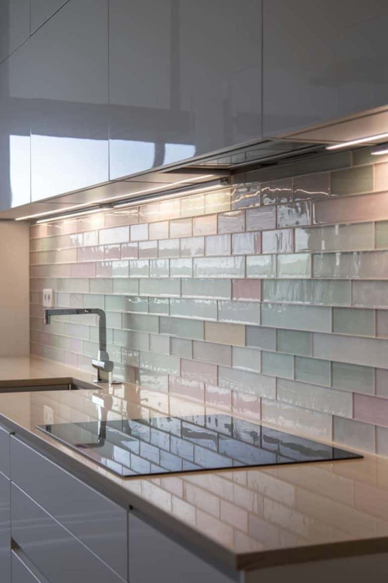34 Best Modern Kitchen Backsplash Ideas: Level Up Your Space